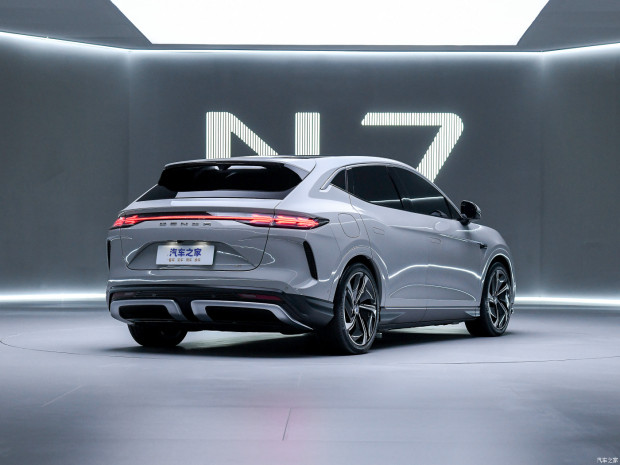 Νέο Denza N7, το Model Y της BYD [video] | Drive